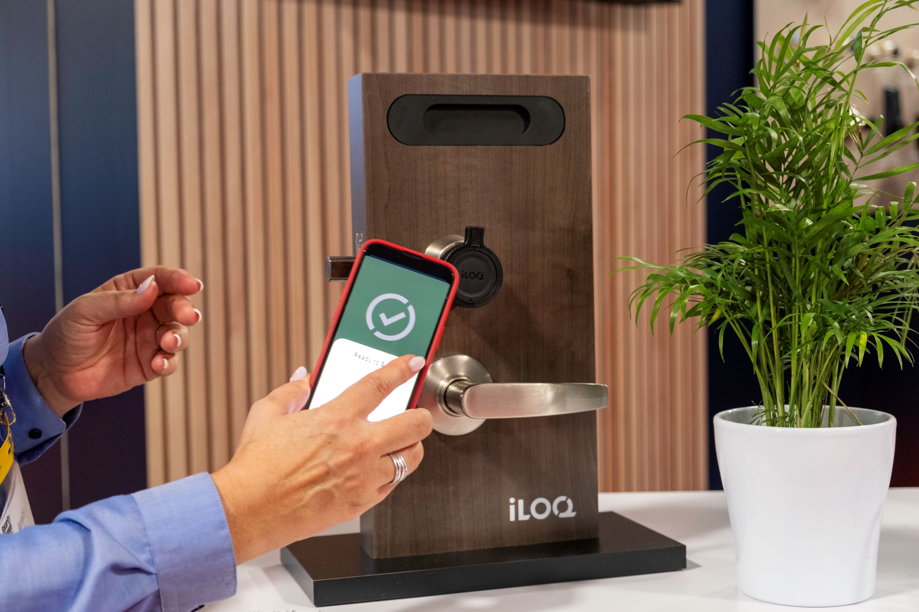 iLOQ’s smart-access platform secures rave reviews at Security Canada ...